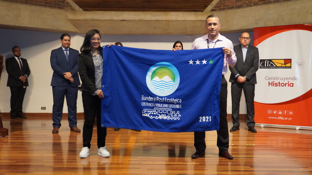 Programa Bandera Azul Ecológica entregó galardones por Movilidad ...